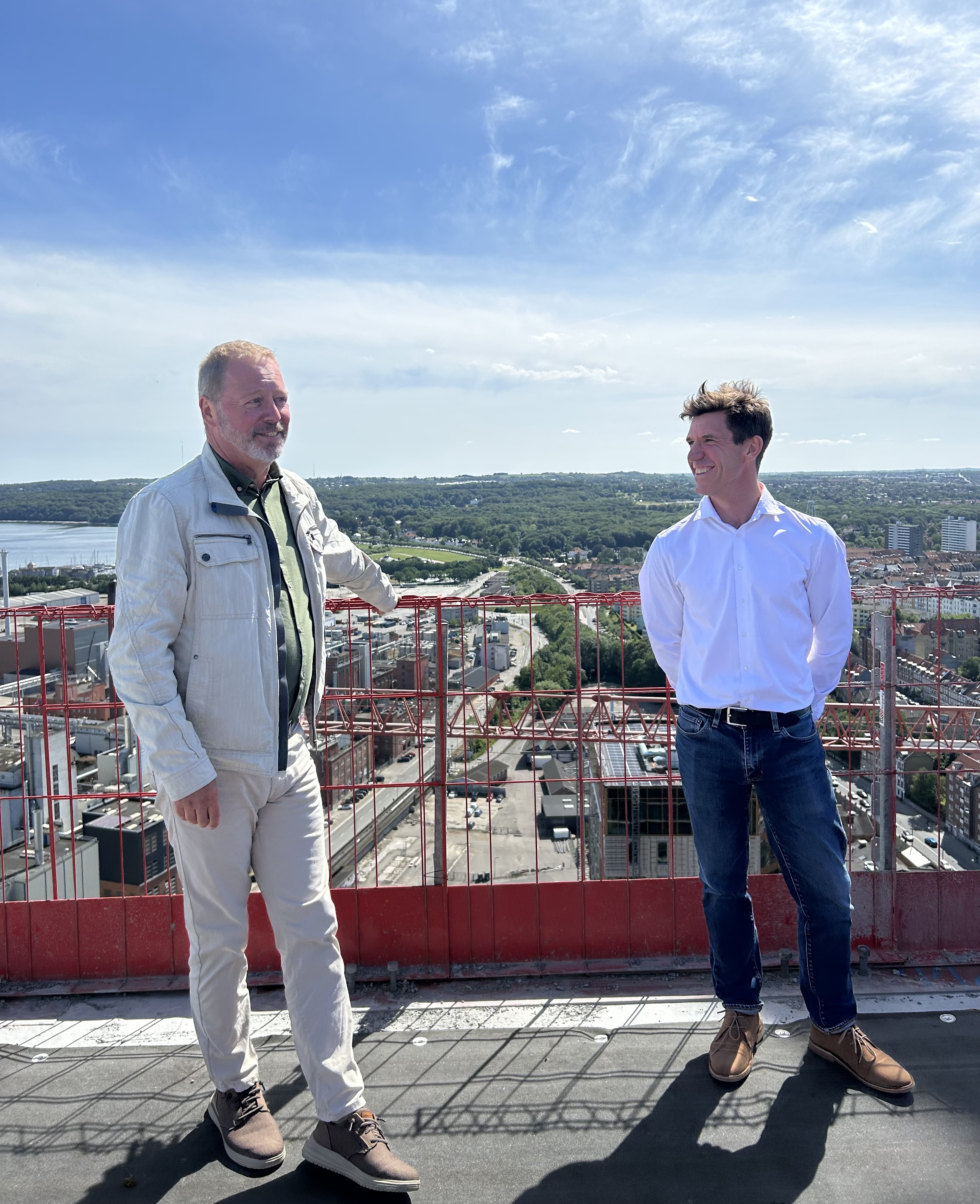 Akson Business Tower rejser sig på Sydhavnen